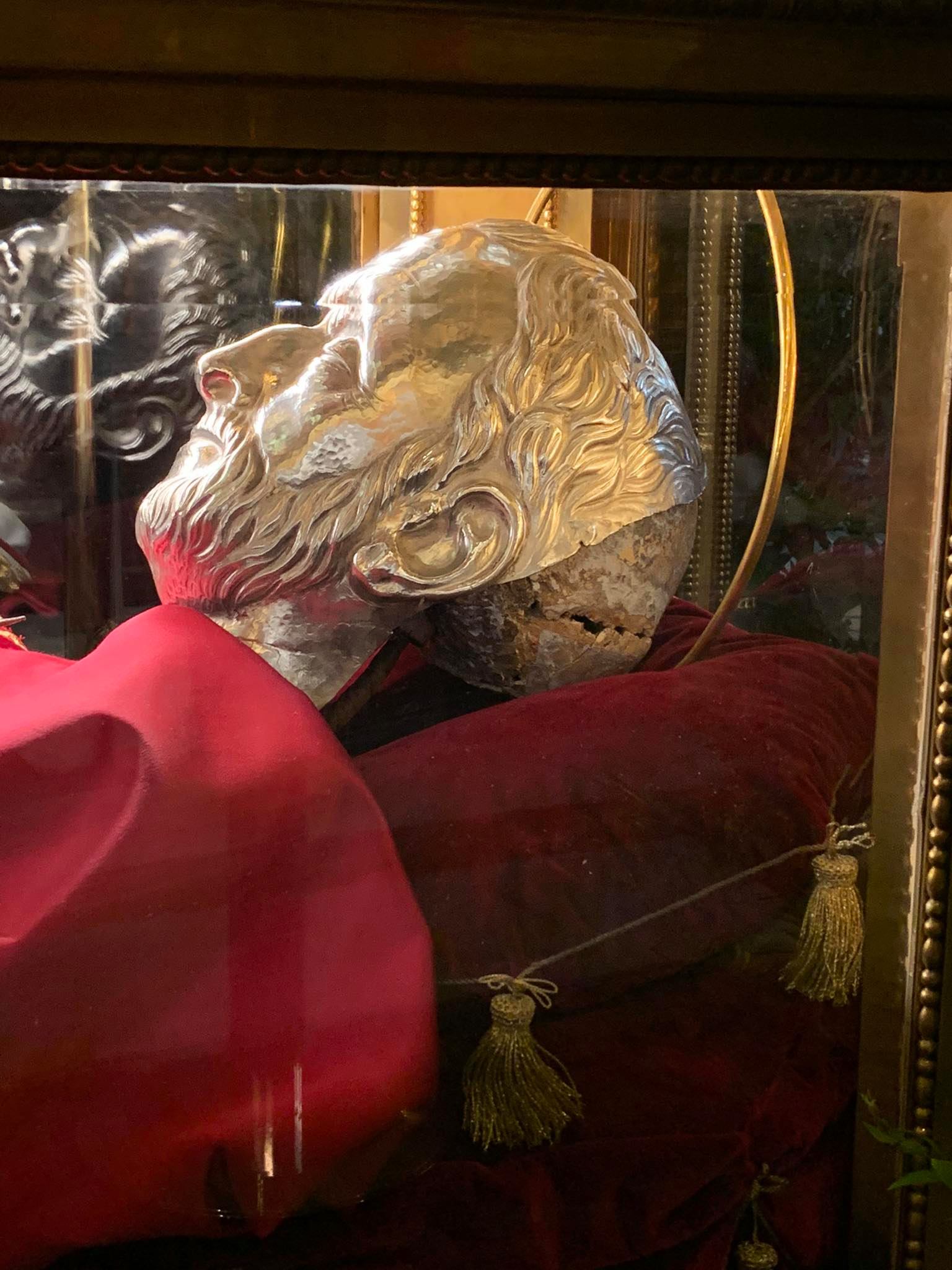 New Liturgical Movement: The Relics of St Victor Maurus in Milan