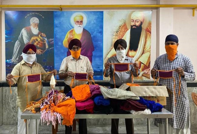 Sikhs India - Online Sikh News Channel: COVID-19 Masks Are Being Made ...