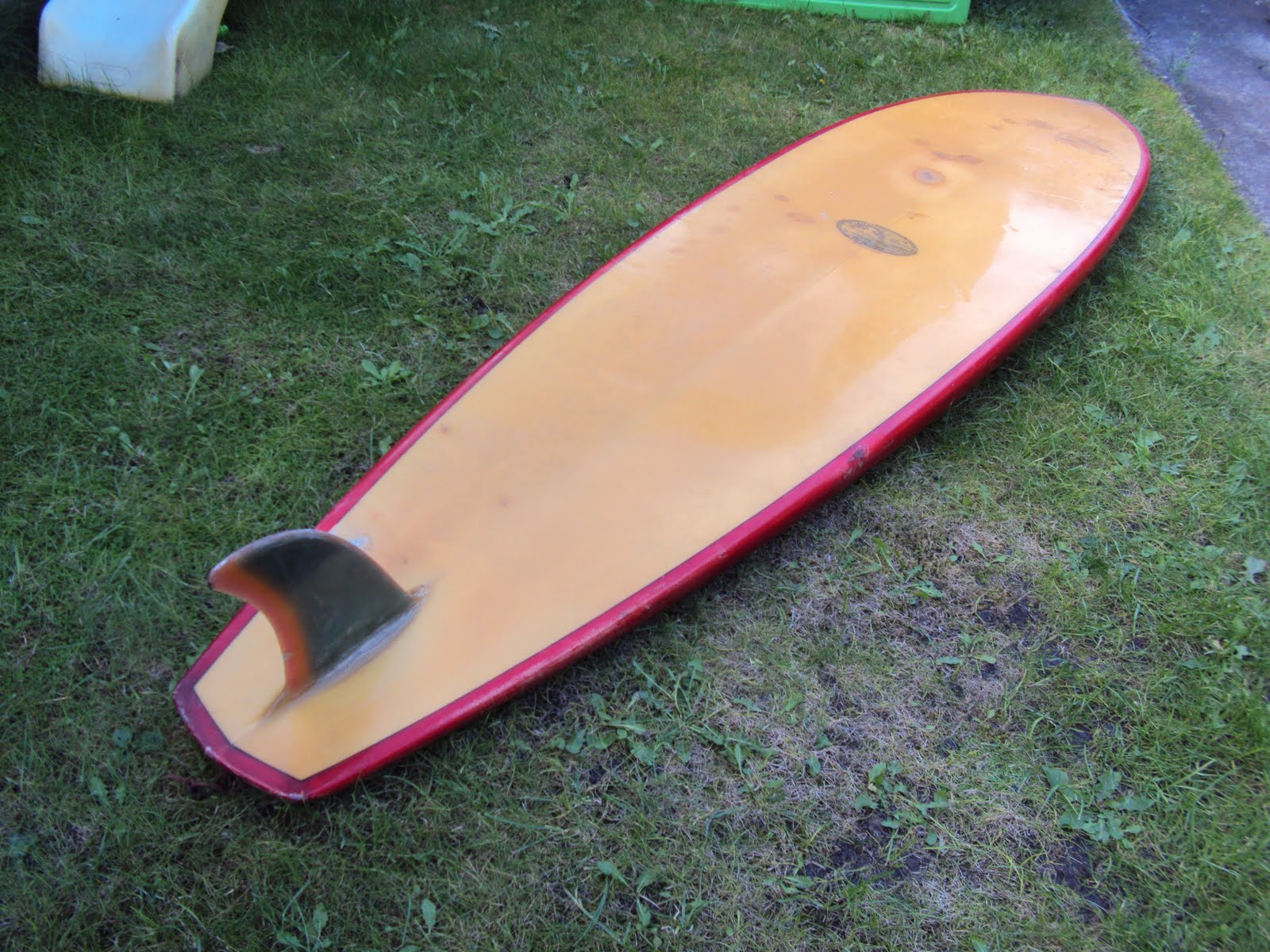 vintage surfboard collector UK: Tris fish and diamond tail