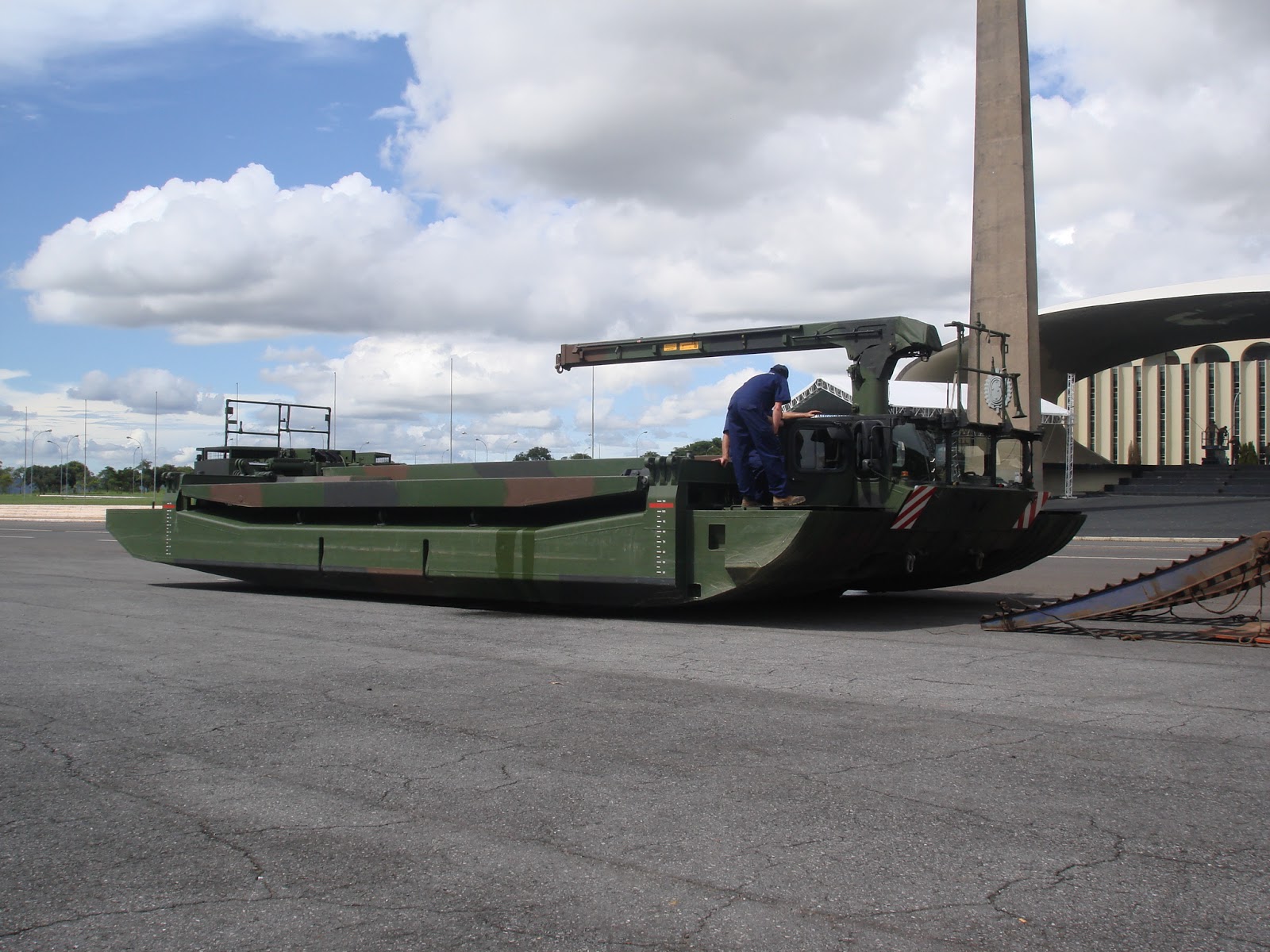 MILITARY BRIDGE OPERATIONS: General Dynamics M3 Amphibious Bridge and ...