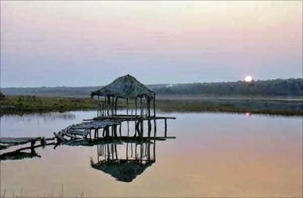 AB4 - CLUBE DO LIVRO E DA CULTURA: A LENDA DO LAGO DILOLO