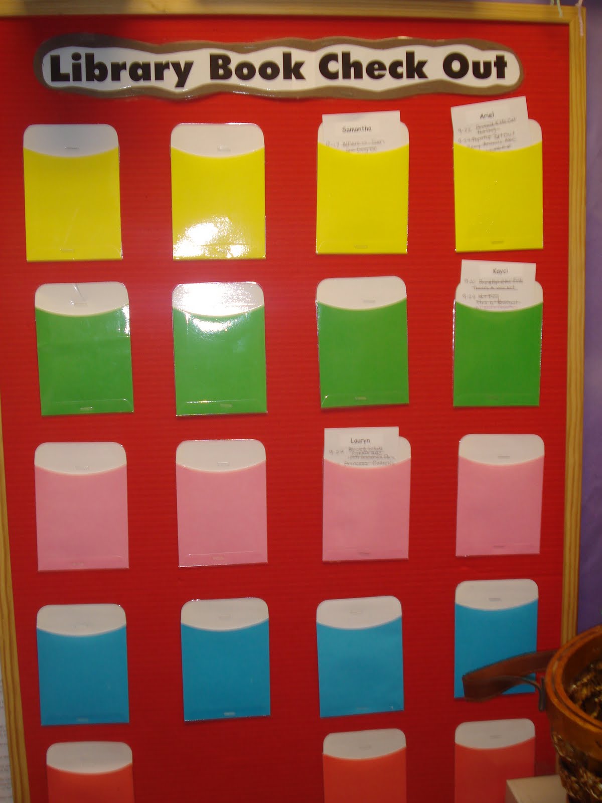 Love, Hugs, and Ladybugs: My Classroom Library - Continued