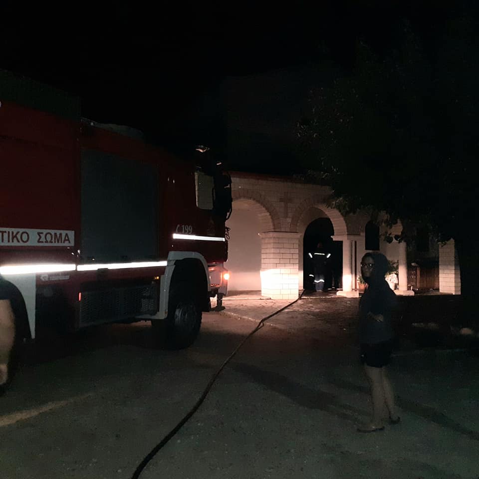 Ευρυτανικό Βήμα: ΠΥΡΚΑΓΙΑ ΣΤΟΝ Ι.Ν. ΑΓΙΟΥ ΝΕΚΤΑΡΙΟΥ ΚΡΕΝΤΗΣ - ΜΕ ...