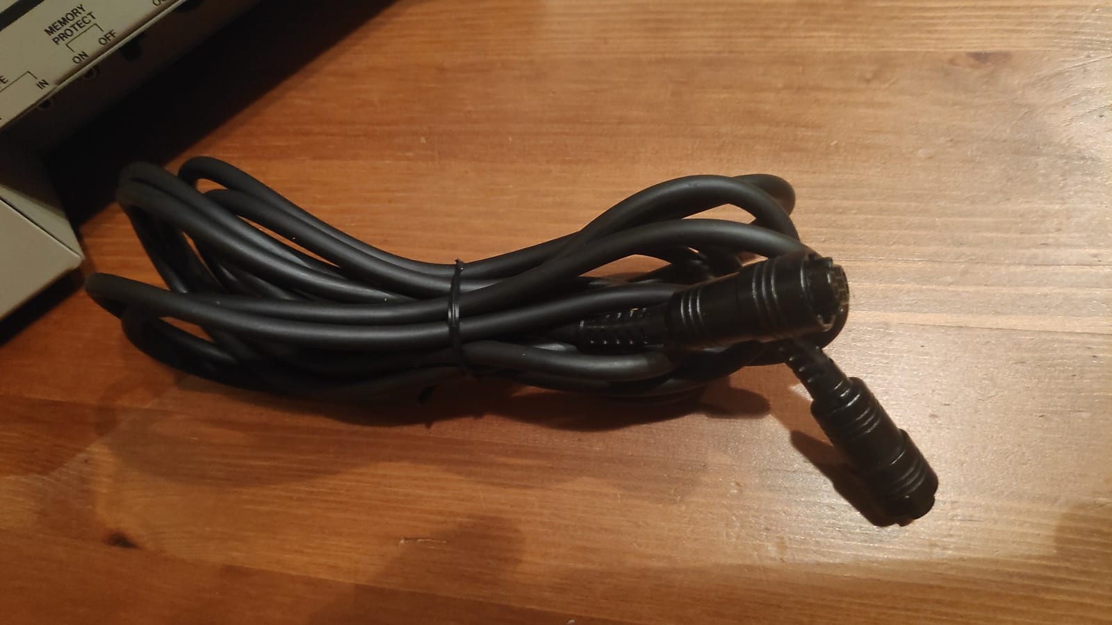 MATRIXSYNTH: Akai EVI 1000 + EWV 2000 80s Electric Valve Instrument