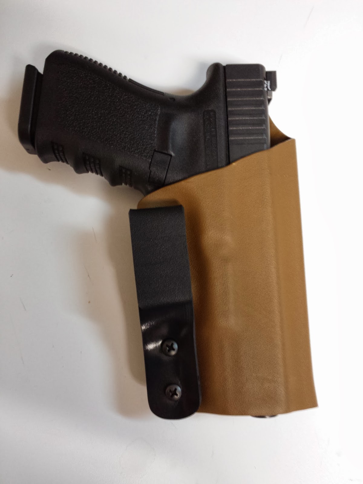 Alpha Whiskey Custom Works: IWB Appendix-Carry rig, single clip.