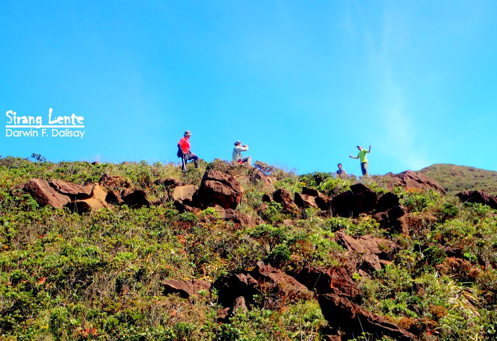 SIRANG LENTE: MT. MANTALINGAHAN, PALAWAN