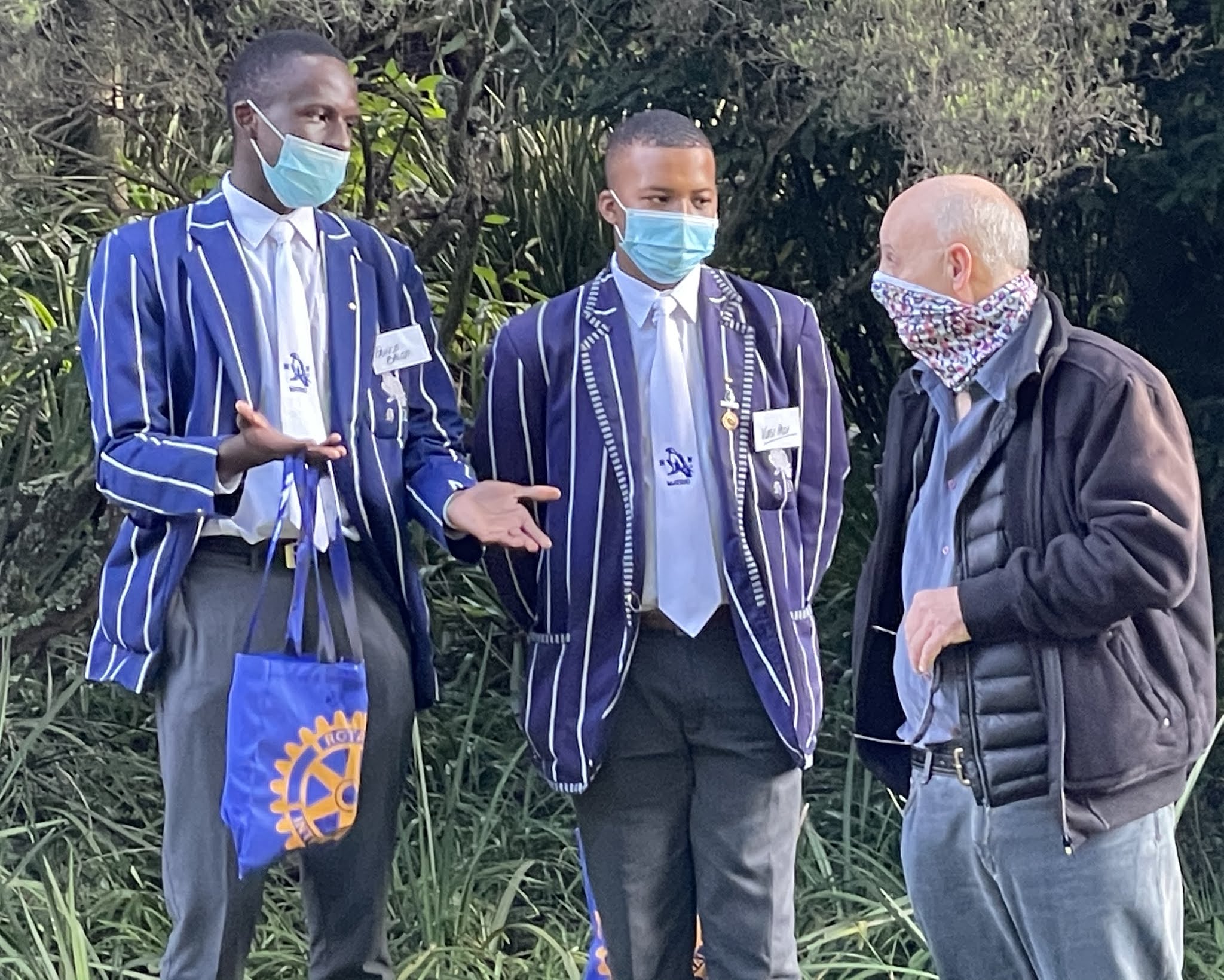 Rising Sun: Meeting and Greeting in The Wilds