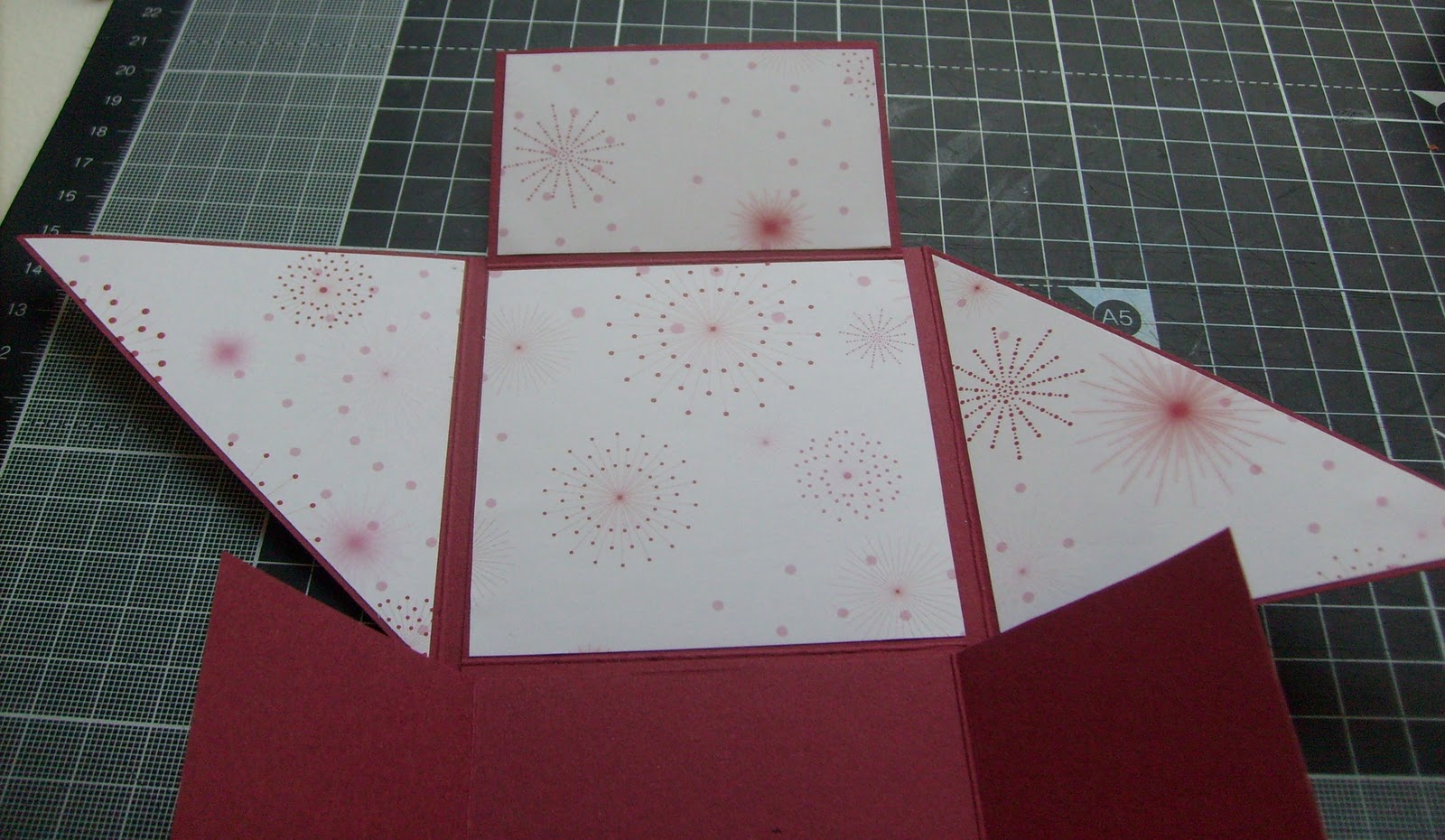 Night Owl Designs: 6 Panel Fold Card Tutorial