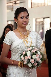 EXBII AUNTY | World Amazing Real Information