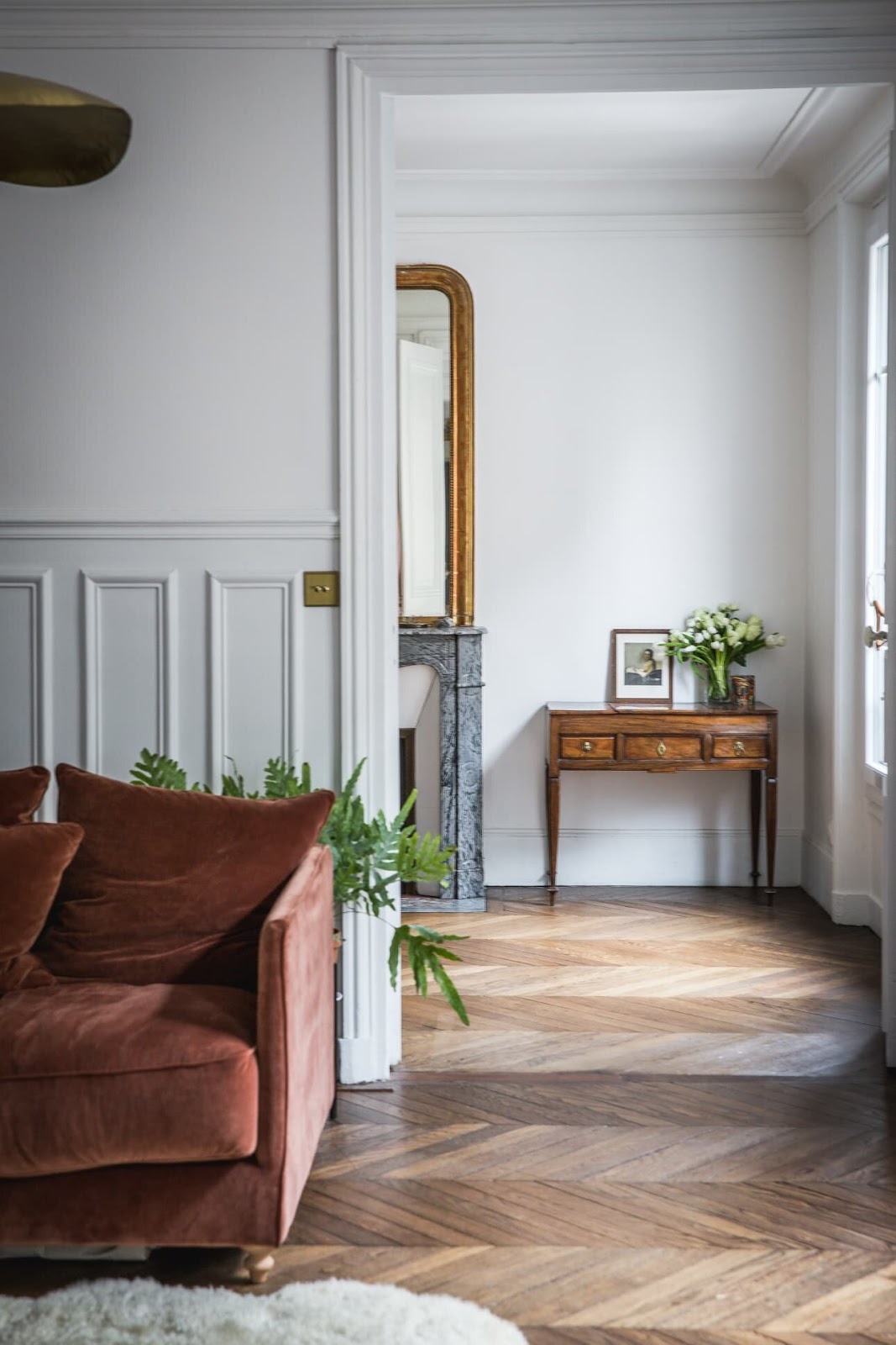 Chic and stylish Paris apartment