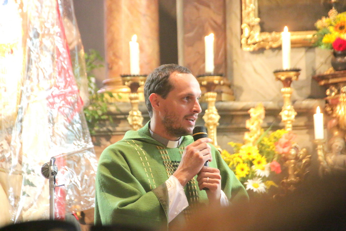 OBERPINZGAU - PREISE DEN HERRN: Begrüßung von Pfarrer Christian Walch ...