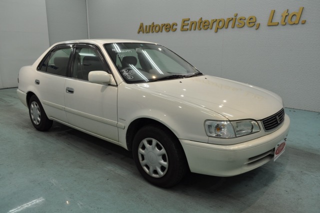 2000 Toyota Corolla XE-saloon, Ltd|Japanese vehicles to the world