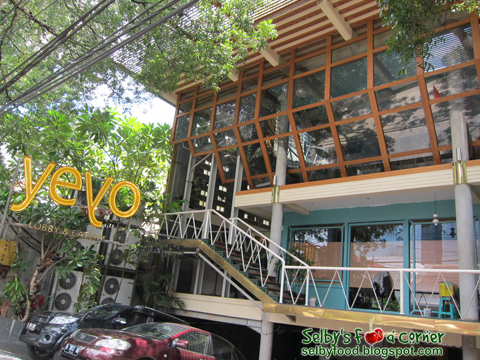 Selby's Food Corner: Yeyo Lobby & Eatery