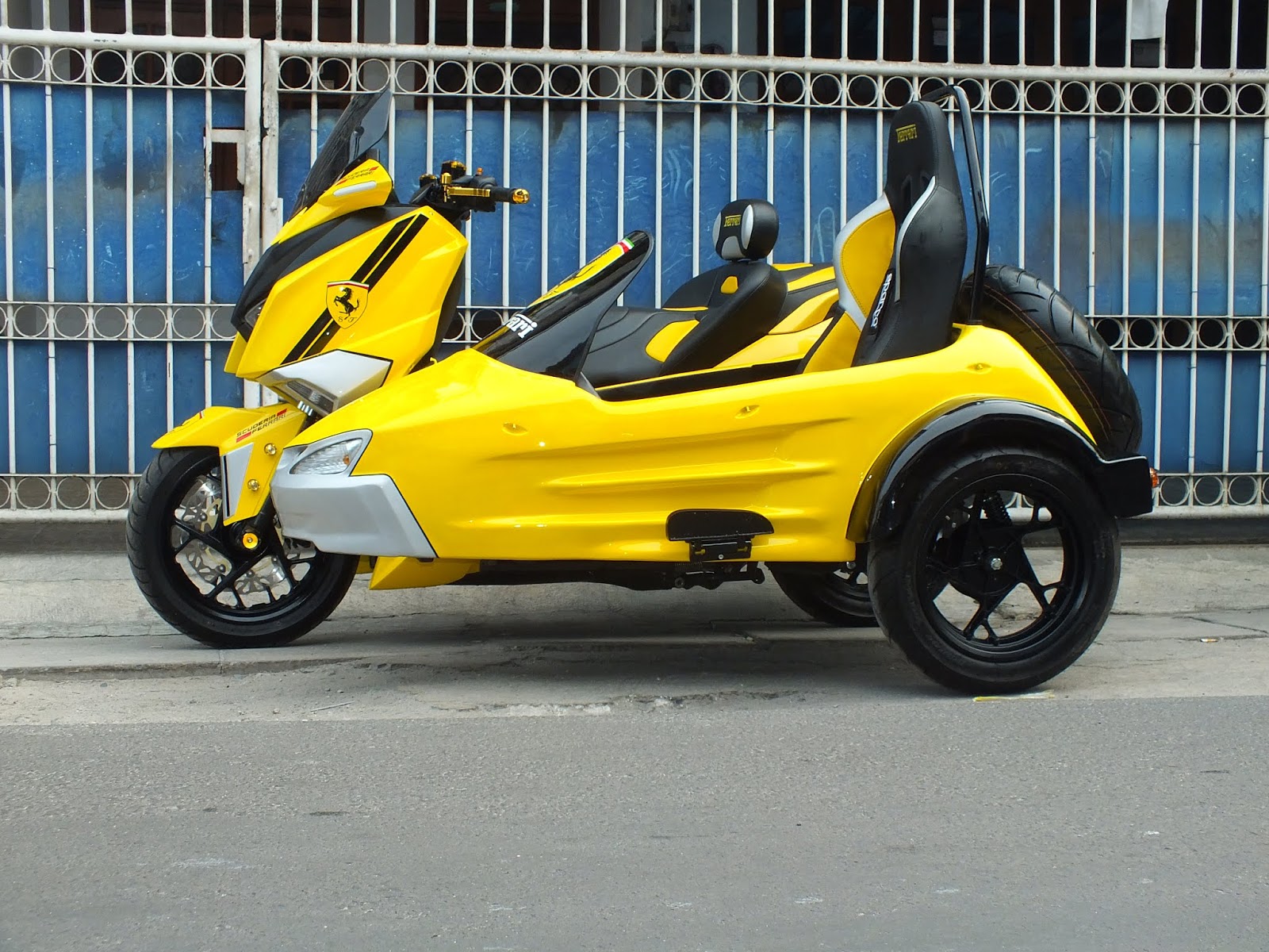 Oracle Modification Concept: YAMAMA XMAX 250 Modifikasi Sidecar Pesanan ...