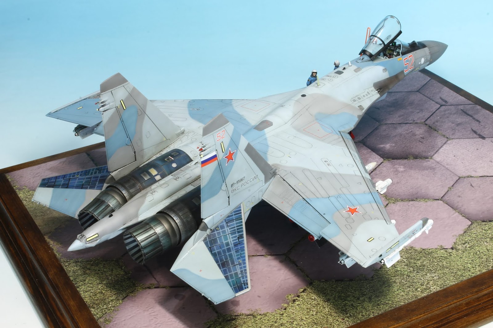 Istvan Michalko's scale models: Russian Sukhoi Su-35S Flanker-E - GWH ...