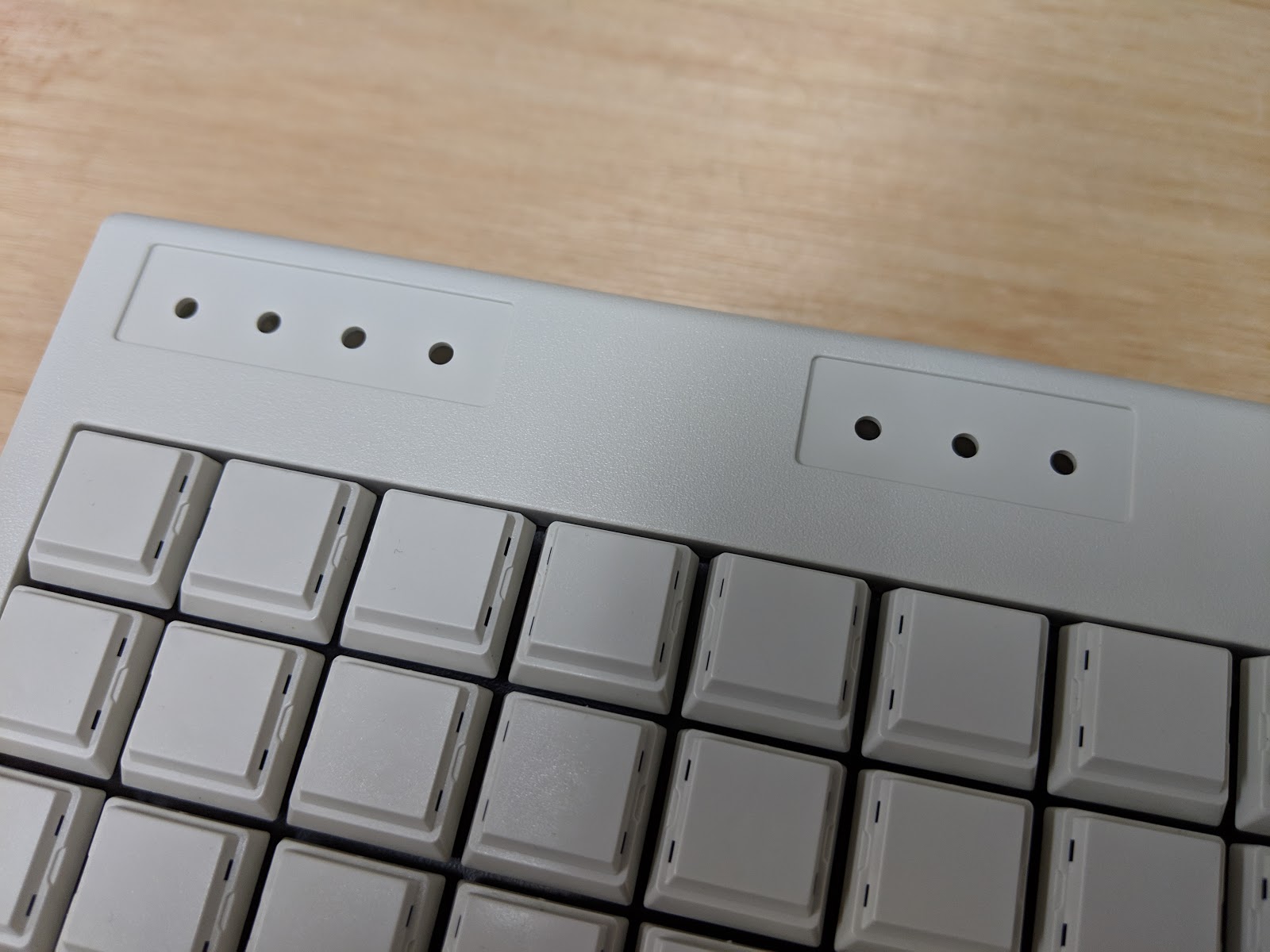 40% Keyboards: Tipro MID-KM096A