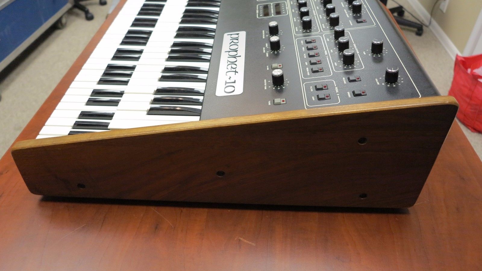 MATRIXSYNTH: Sequential Circuits Prophet 10 analog synthesizer