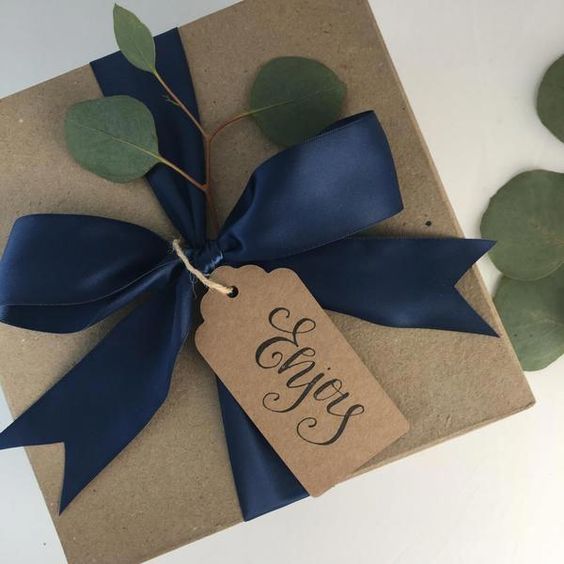 50 Gift Wrapping Ideas for Men