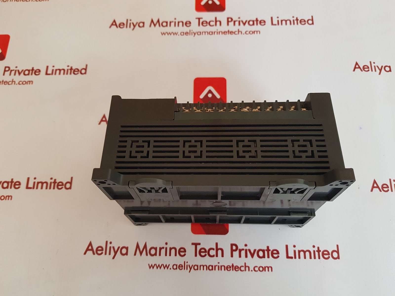 LG MASTER-K120S PROGRAMMABLE LOGIC CONTROLLER K7M-DRT20U - Aeliya Marine