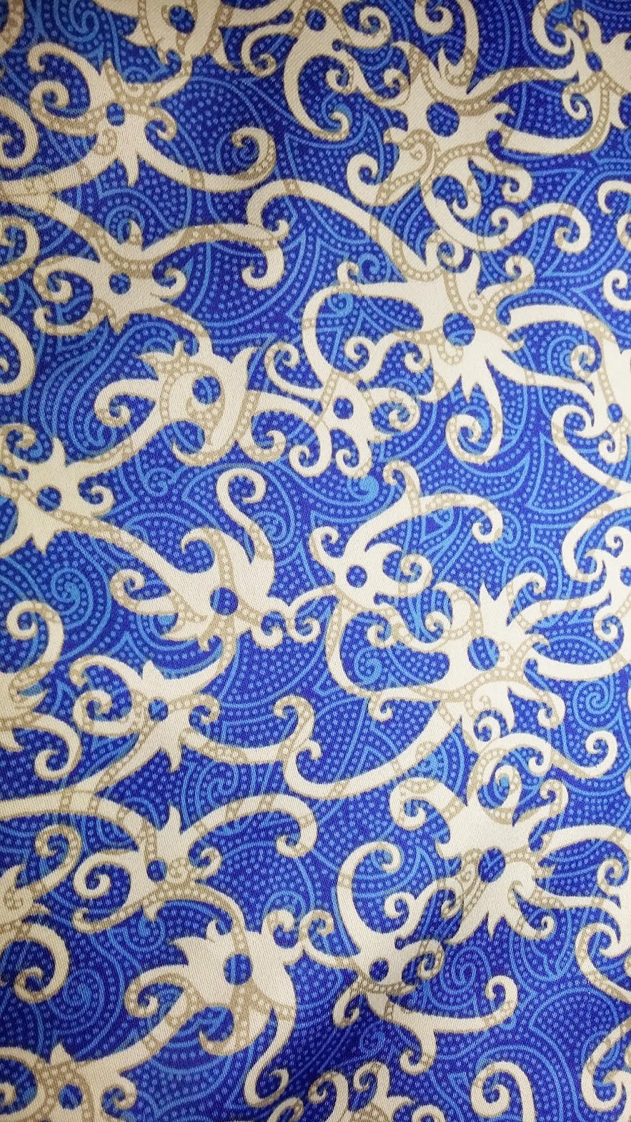 Elsa Elwin: Bolu Gulung Batik Samarinda