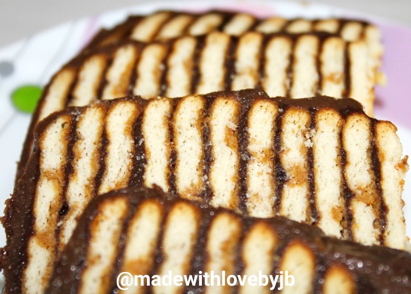 Made with love: BISCUIT LOG DESSERT