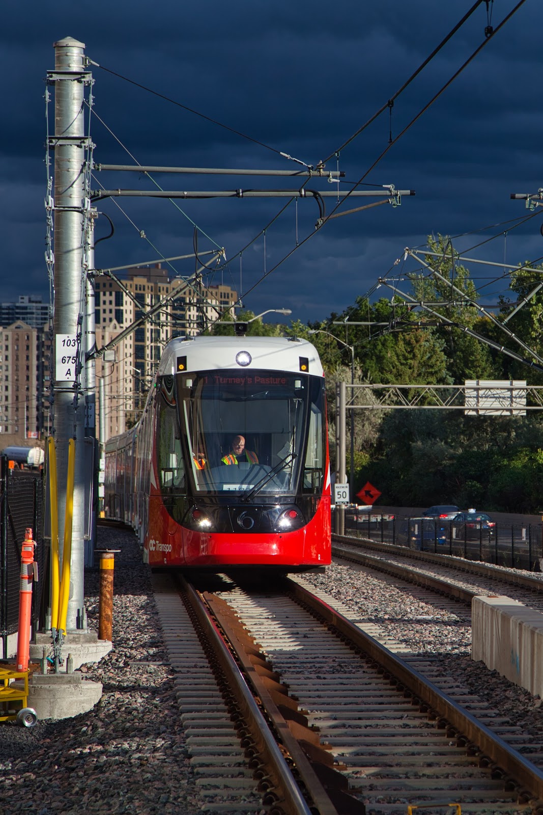 Ottawa Finally Gets Its First Ever Subway Train - Explore the World ...
