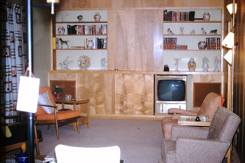 25 Found Photos Show What House Interiors Looked Like in the 1950s ...
