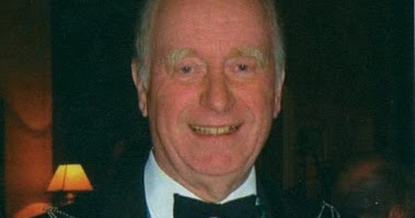 A Heraldry Addict's Weblog: Sir Malcolm Innes, heraldic expert