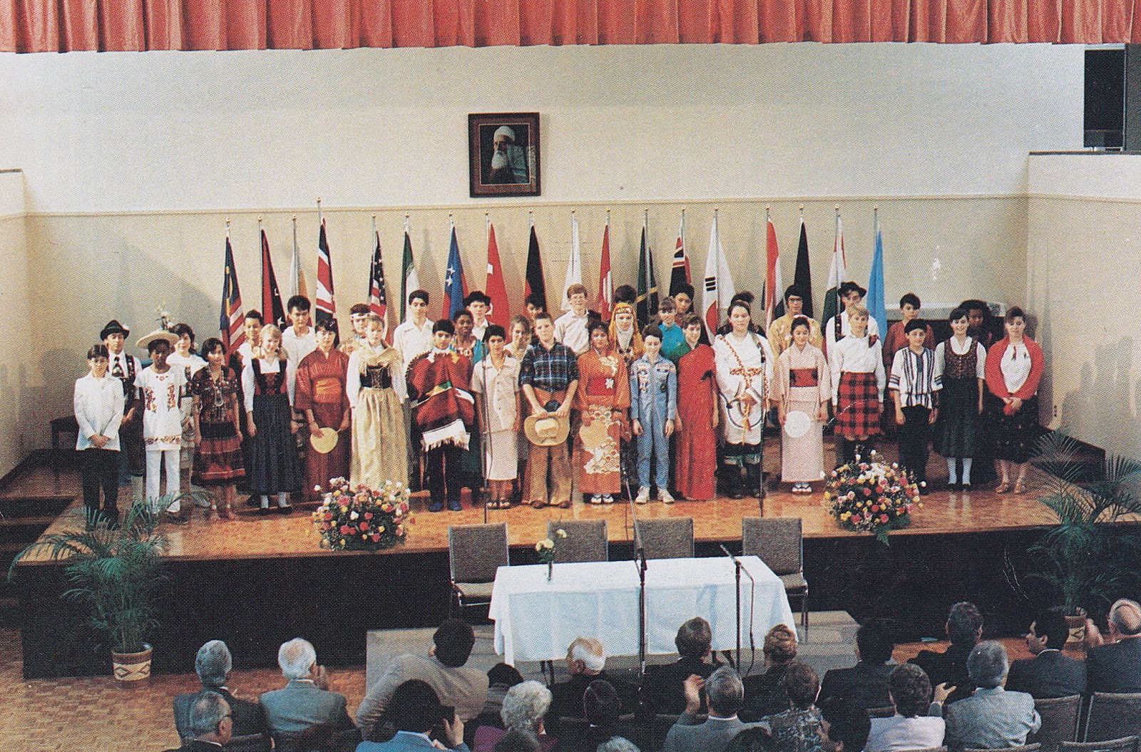 Baha'i Points of Interest: January 2016