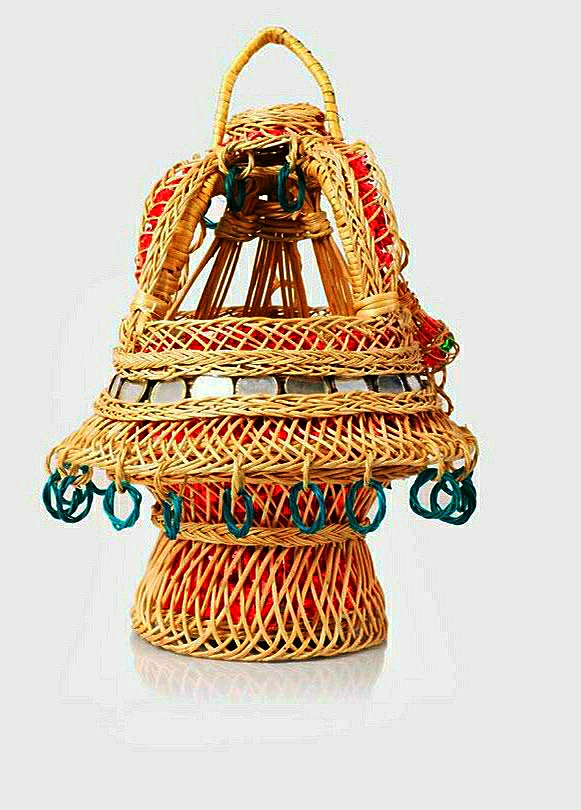 CHINAR SHADE : KANGRI IS A CULTURAL LEGACY OF KASHMIRIS