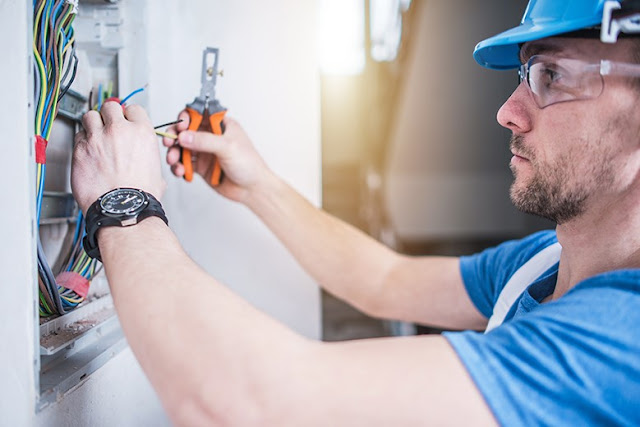 ITC-BT-03 | Empresa Instaladora e Instalador en Baja Tensión | Reglamento Electrotécnico de Baja ...