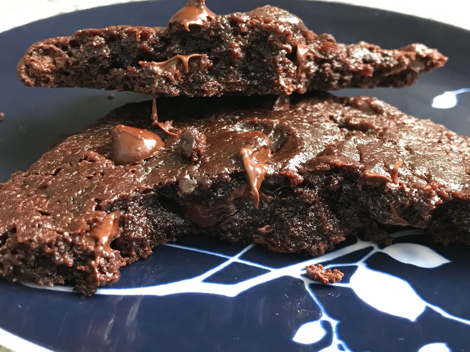 The Pastry Chef's Baking: Fudgy Brownie Cookies