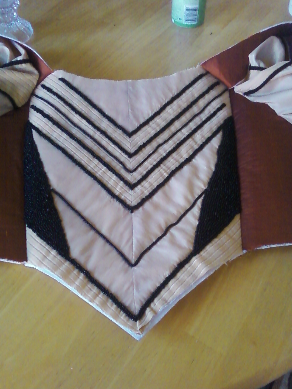 Sew Insane: How do do Elizabethan Black-Work with beads.