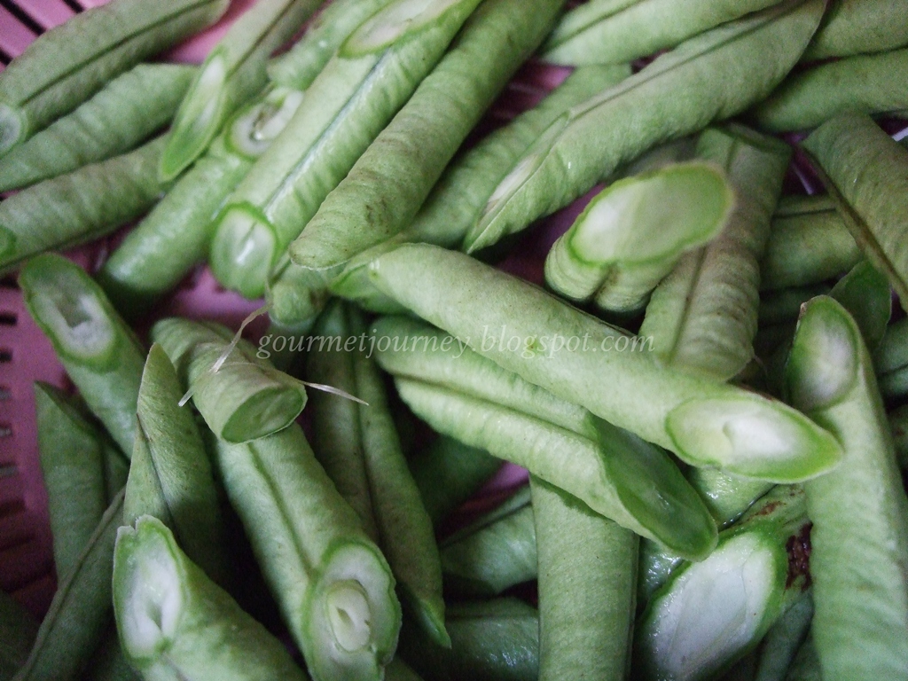 Gourmet Journey: Spicy longbean ChinChaLok