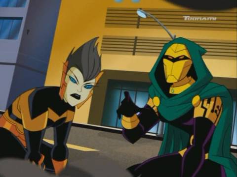 Sou Mais DC Comics: Abelha-Rainha I (Zazzala)