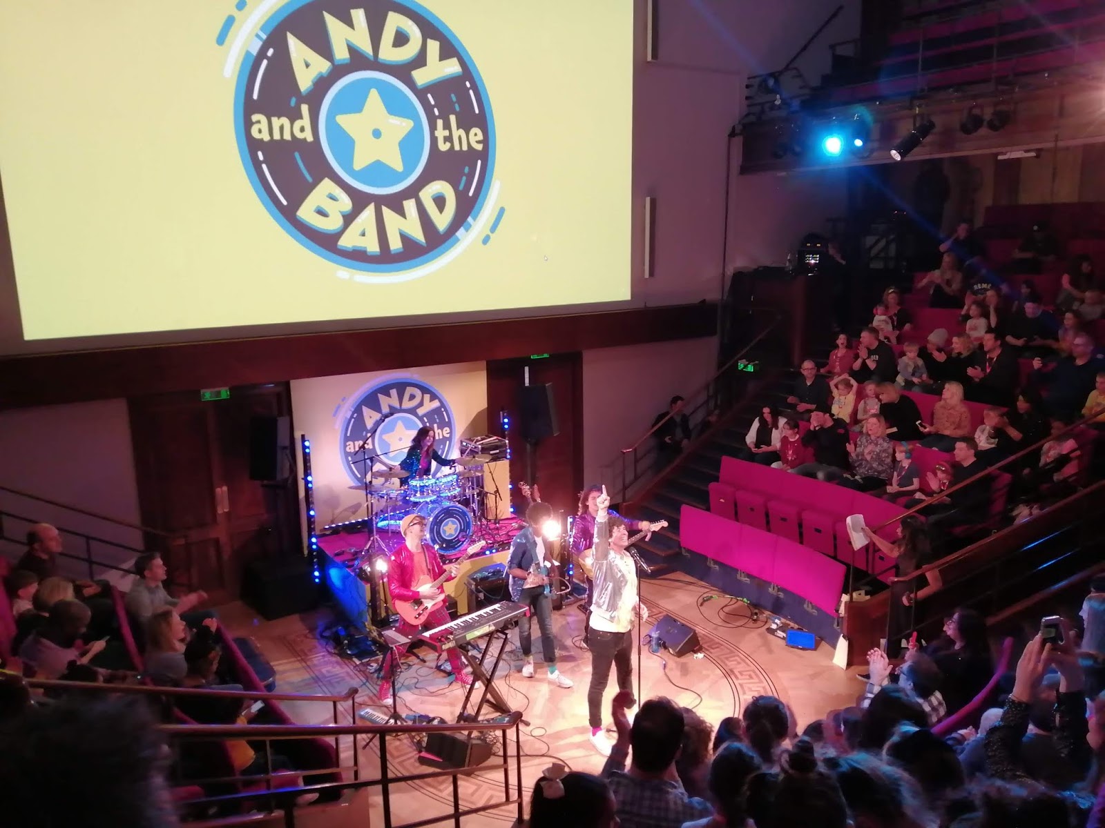 Entertaining Elliot: Andy & The Band Launch Party - Live on CBeebies!