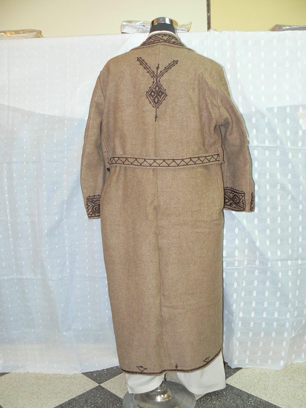 Jans Megaseller: Chogha Handmade Sheep Wool Long Coat Over Coat