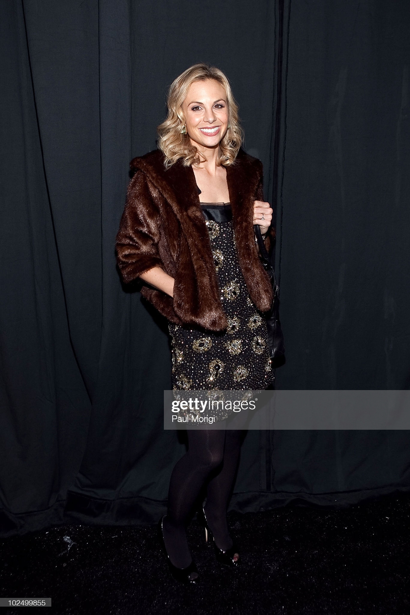 Celebrity Legs and Feet in Tights: Elizabeth Hasselbeck`s Legs and Feet ...