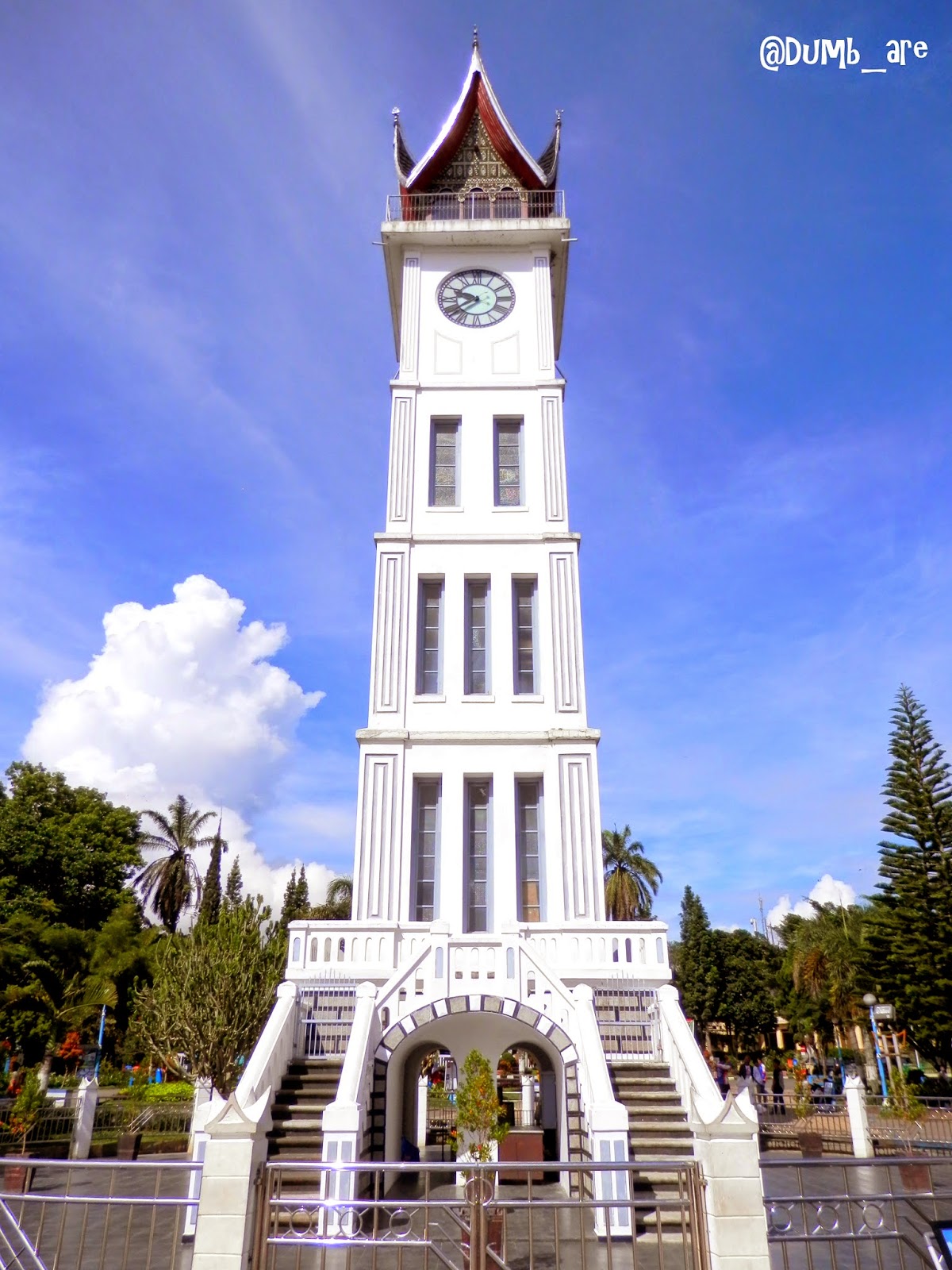 ~ d ` M o o n L i g h t ~: Perjalanan Singkat di Bukittinggi - Padang ...