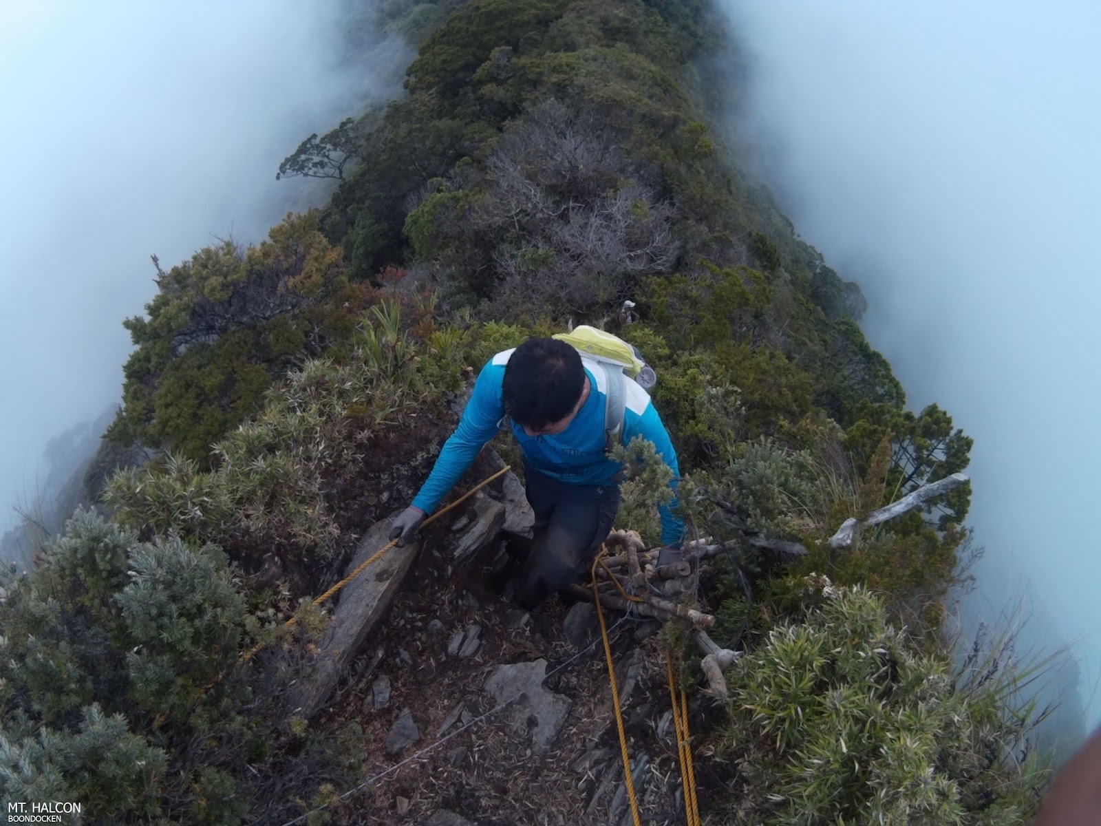 Mt. Halcon Dayhike | Boondocken