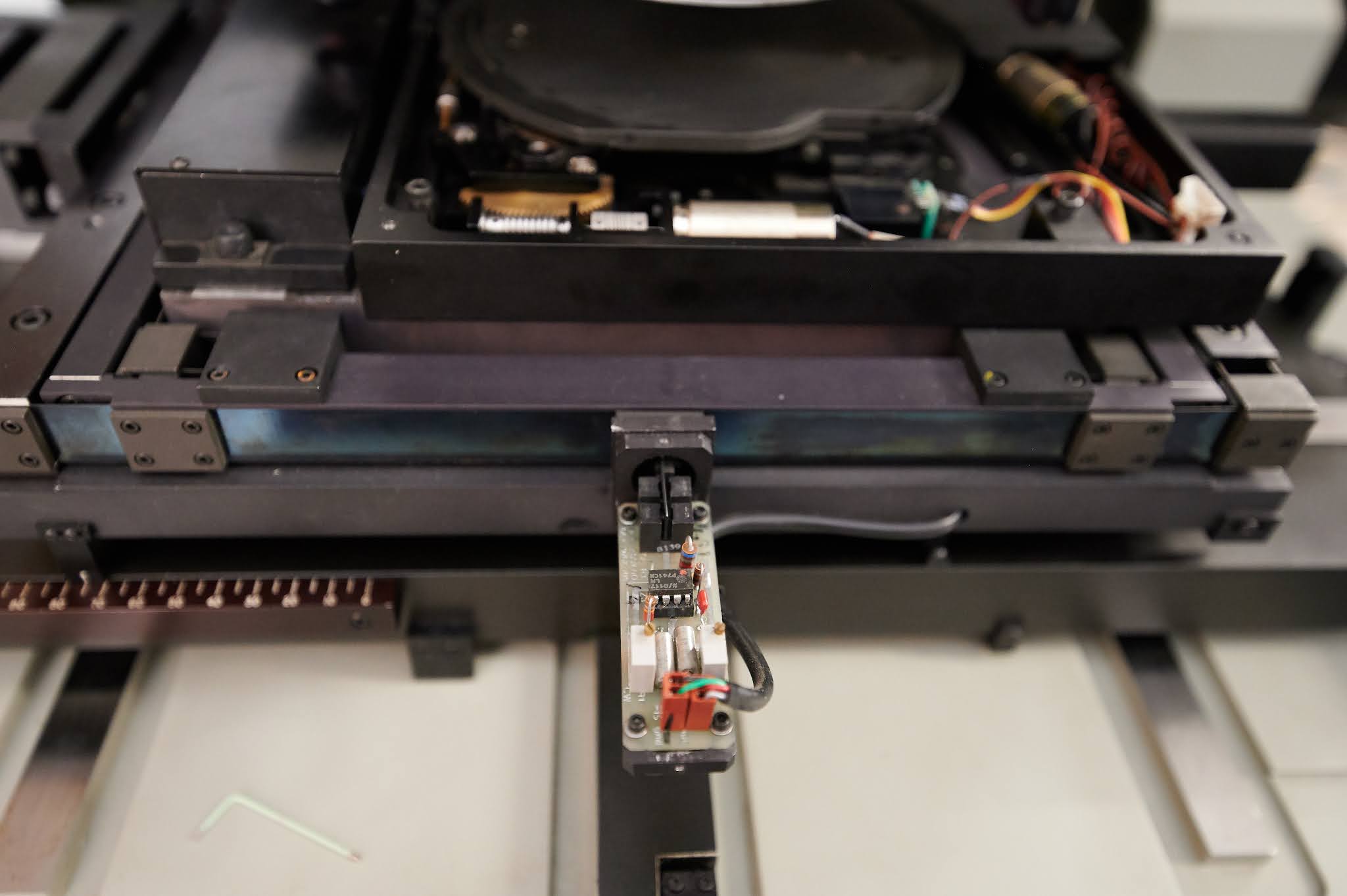 Isopack: GCA 6100C Wafer Stepper Part 2: the stages