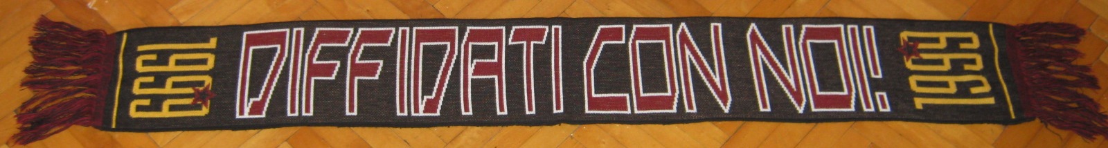 ULTRAS SCARVES COLLECTION: ITALY