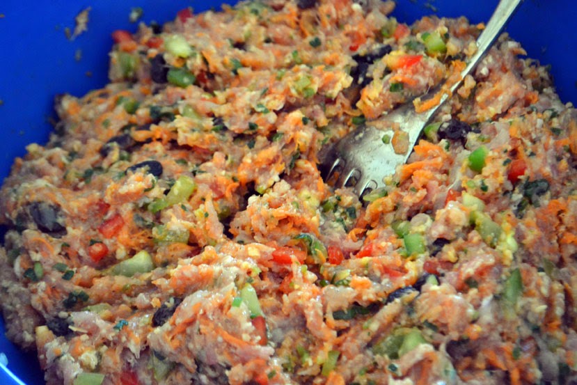 adobongblog: Embutido (Filipino-style Meatloaf)