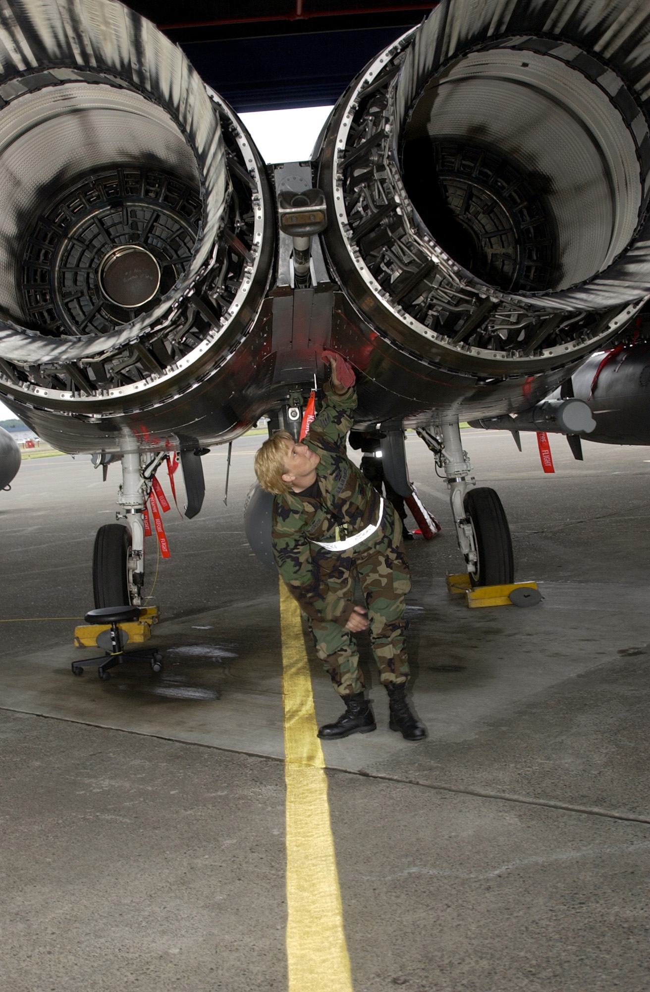 Pratt & Whitney F100 (F100-PW-100/F100-PW-200/F100-PW-220/220E/F100-PW-229)