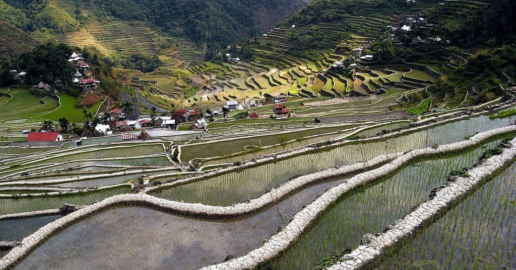 Best place tourist spots in Luzon