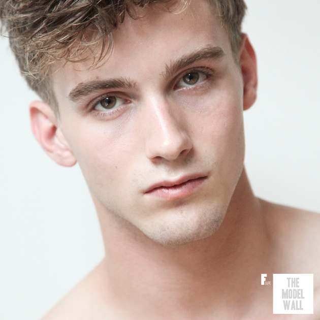 AdonisMale Blog: RJ King