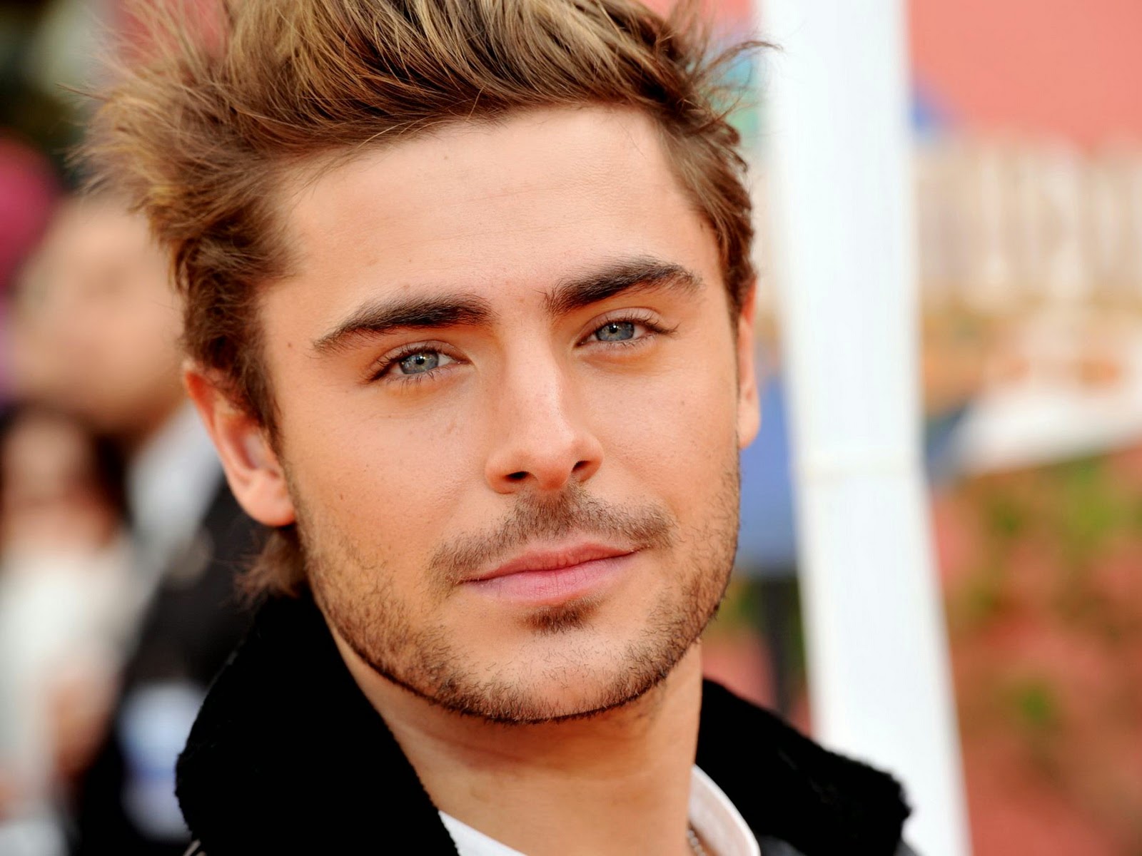 Zac Efron American Singer Actor | Zachary David Alexander Efron Biography