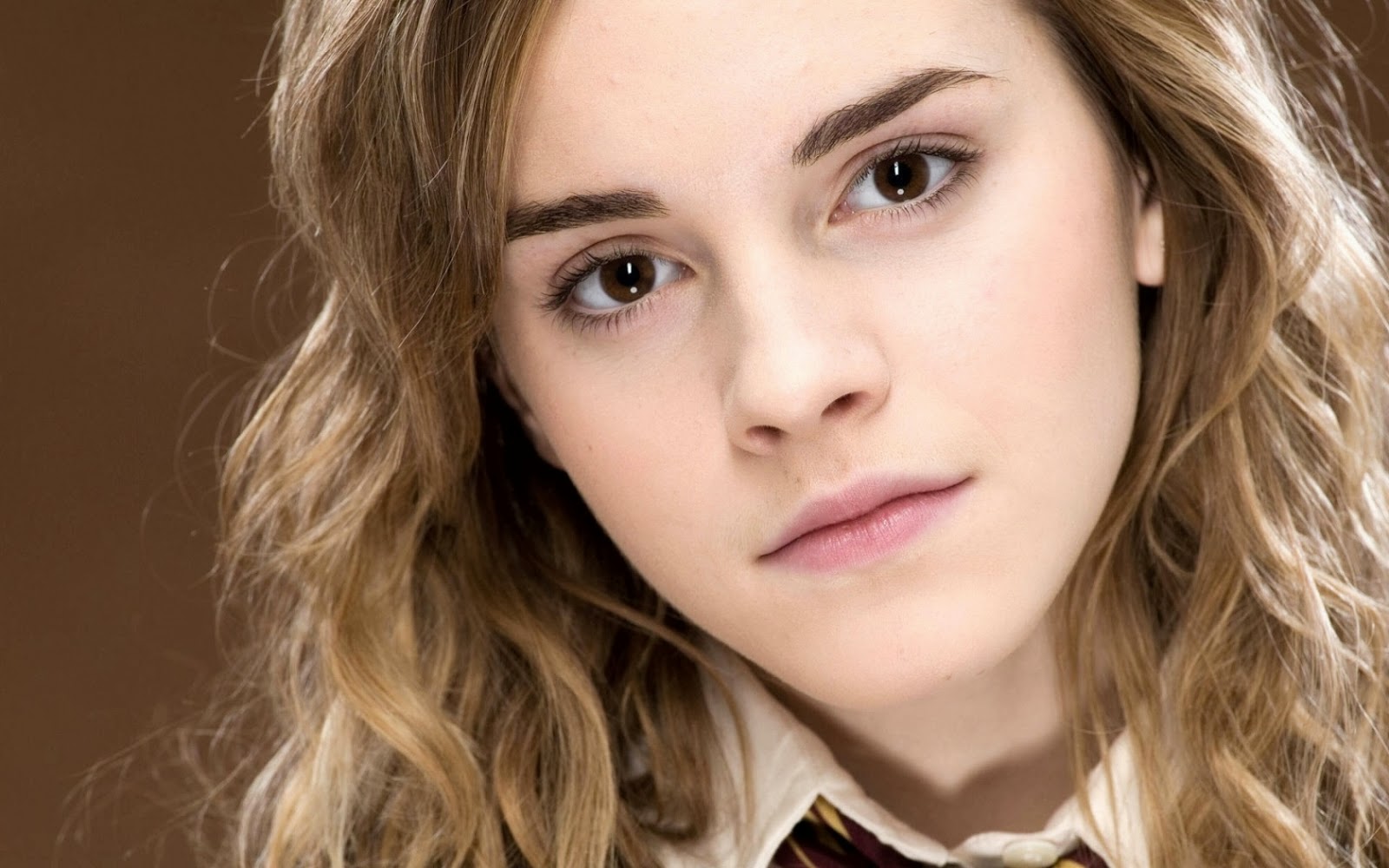 emma watson hot wallpaper/emma watson beautiful wallpaper/emma watson ...