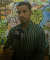 Indian Muslim Post: Artist Akram Hussain Krishna painting with gopis in ...