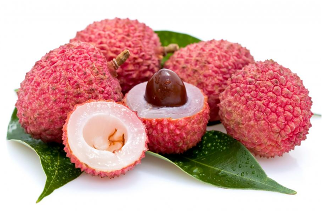 Litchi: i benefici che arrivano dalla Cina | Erbe e piante officinali